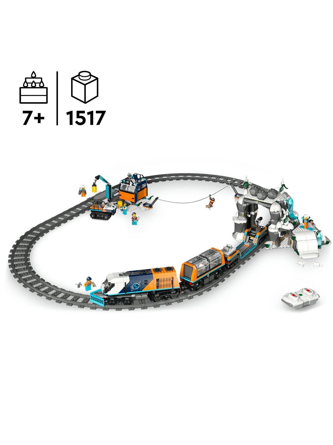 LEGO City Explorers’ Arctic Polar Express Train 60470 | Very