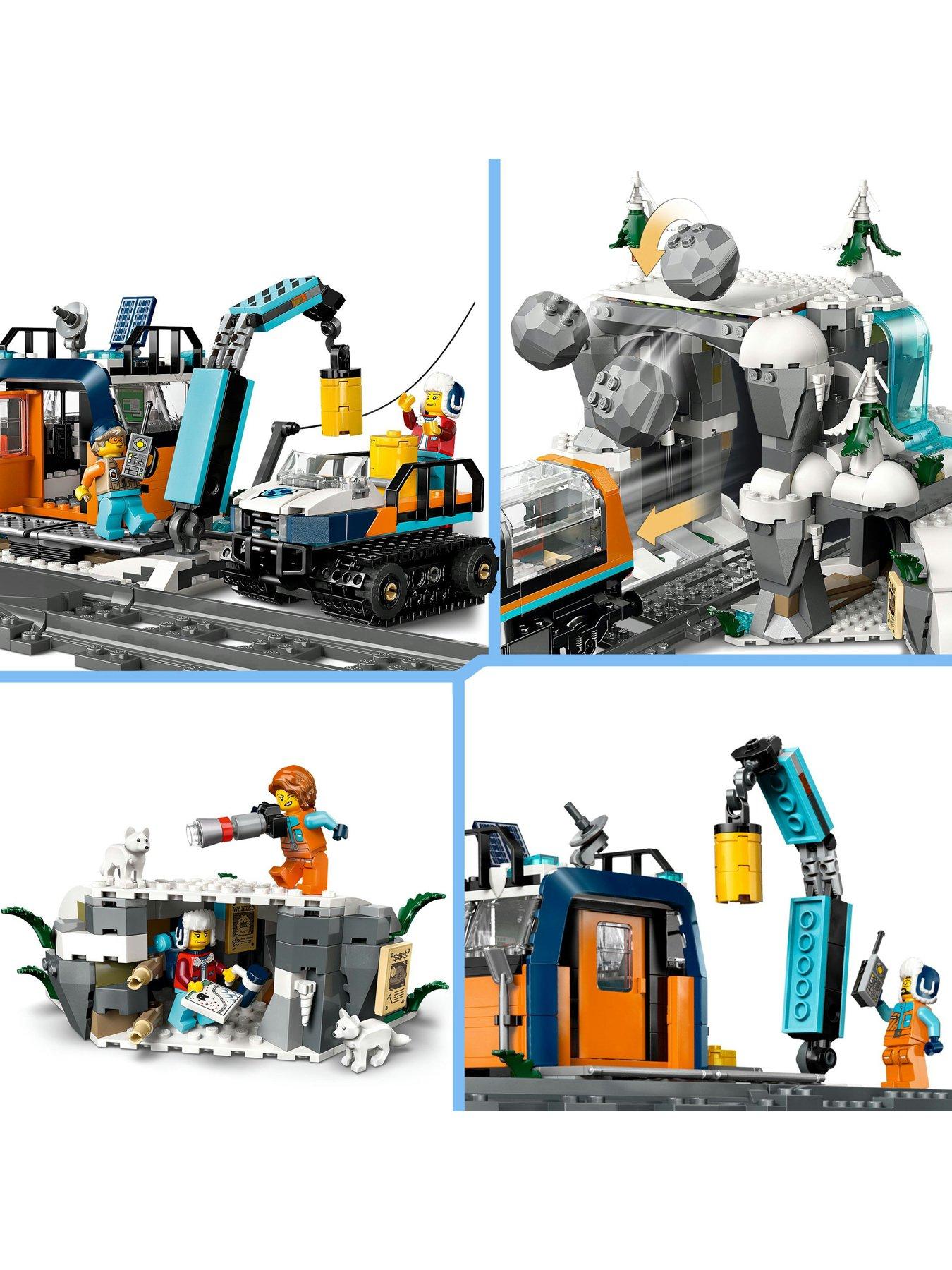 LEGO City Explorers’ Arctic Polar Express Train 60470 | Very