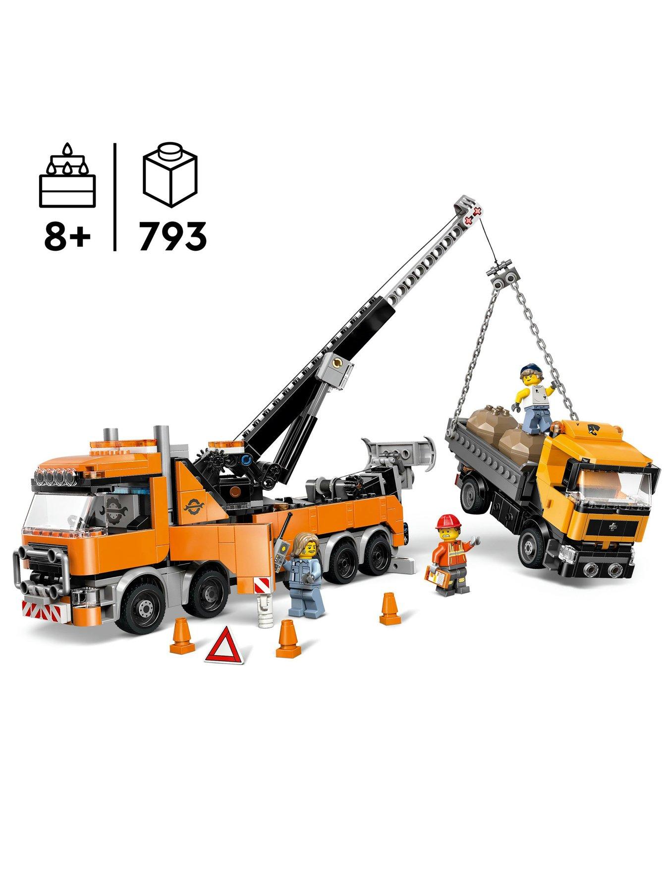 LEGO City City Heavy-Duty Recovery Tow Truck with Crane 60467 | Very