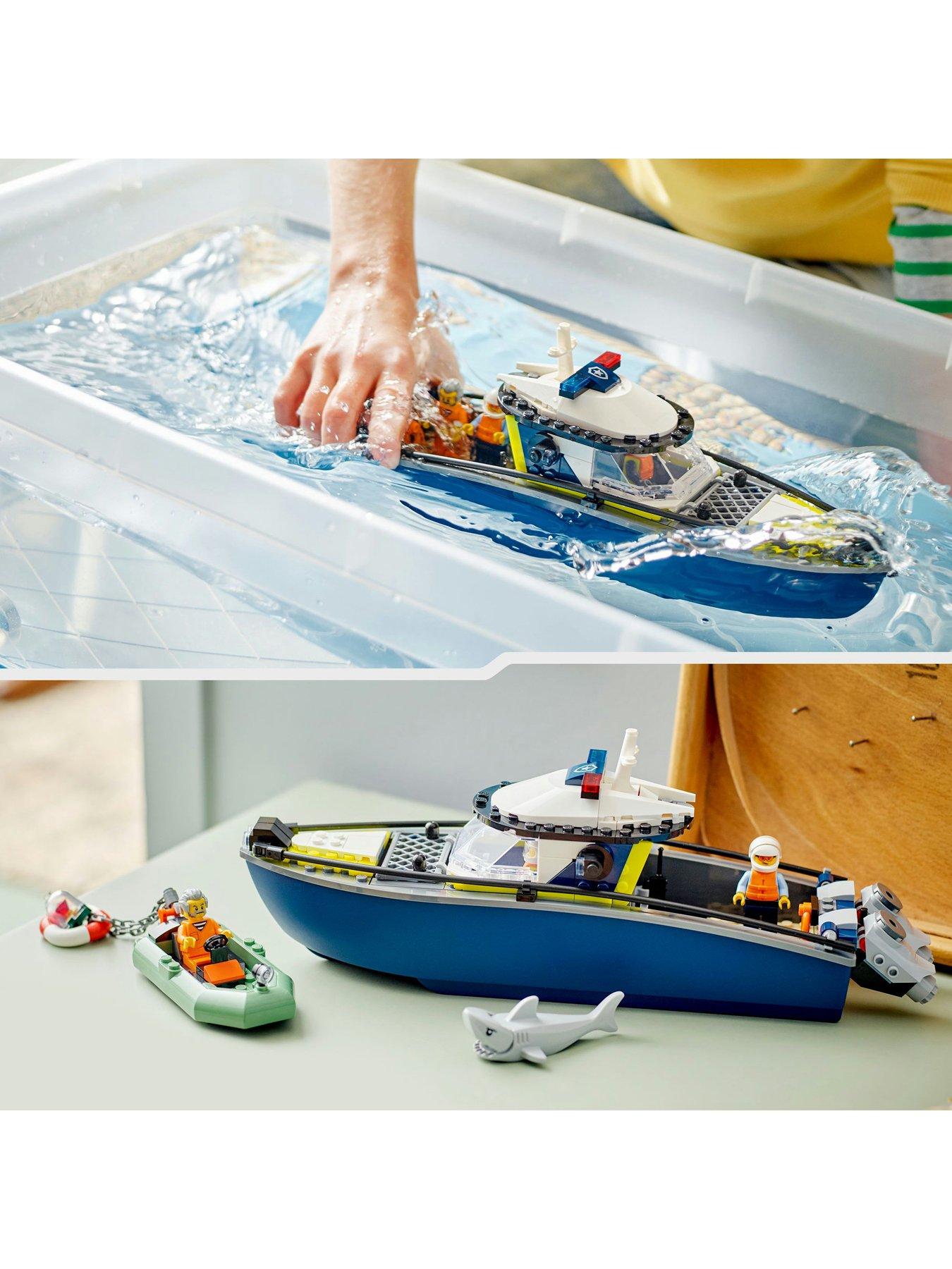 LEGO City Police Boat Chase Toy with a Speedboat 60456 | Very