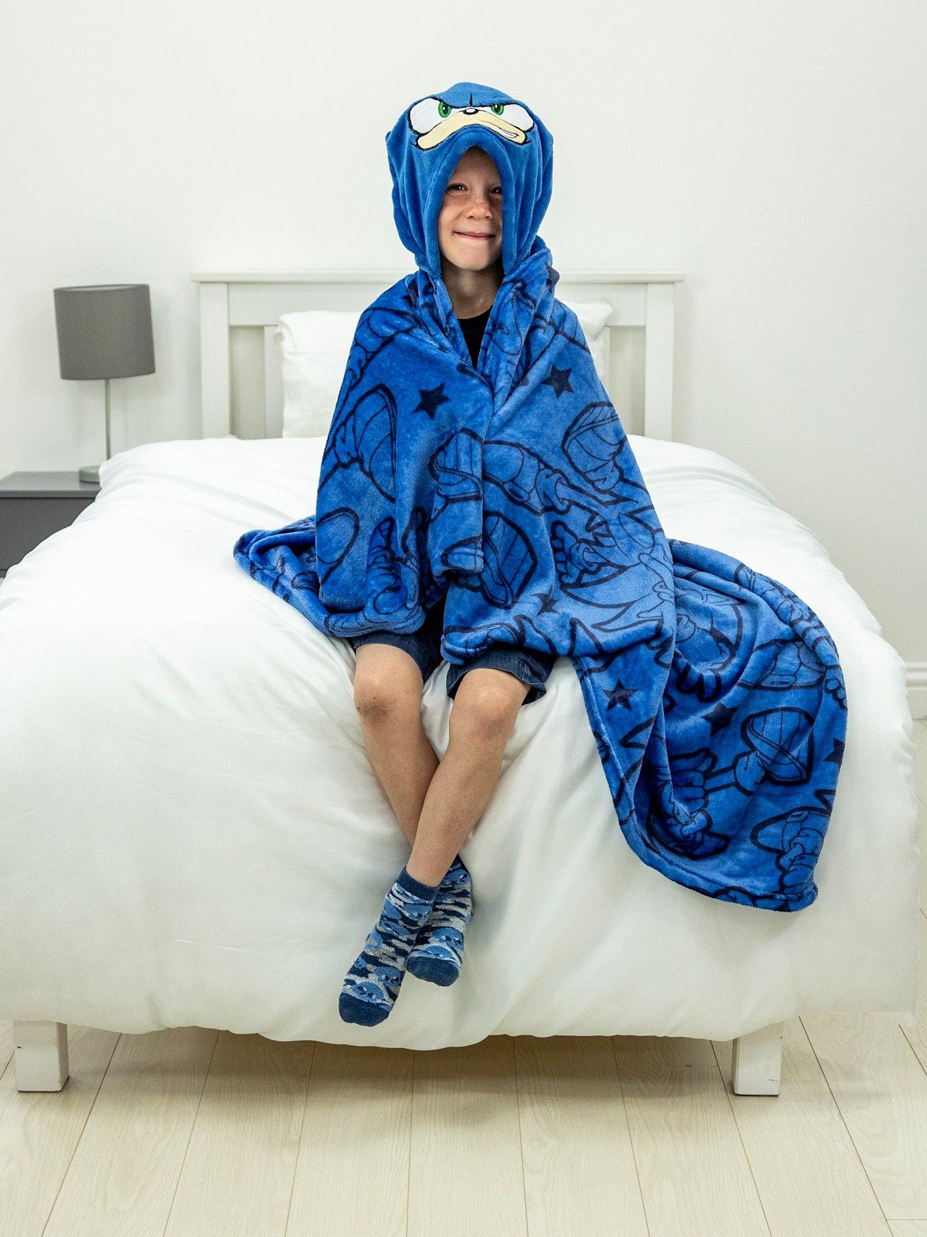Sonic the Hedgehog Sonic the Hedgehod Grin Hooded Fleece Blanket | Very