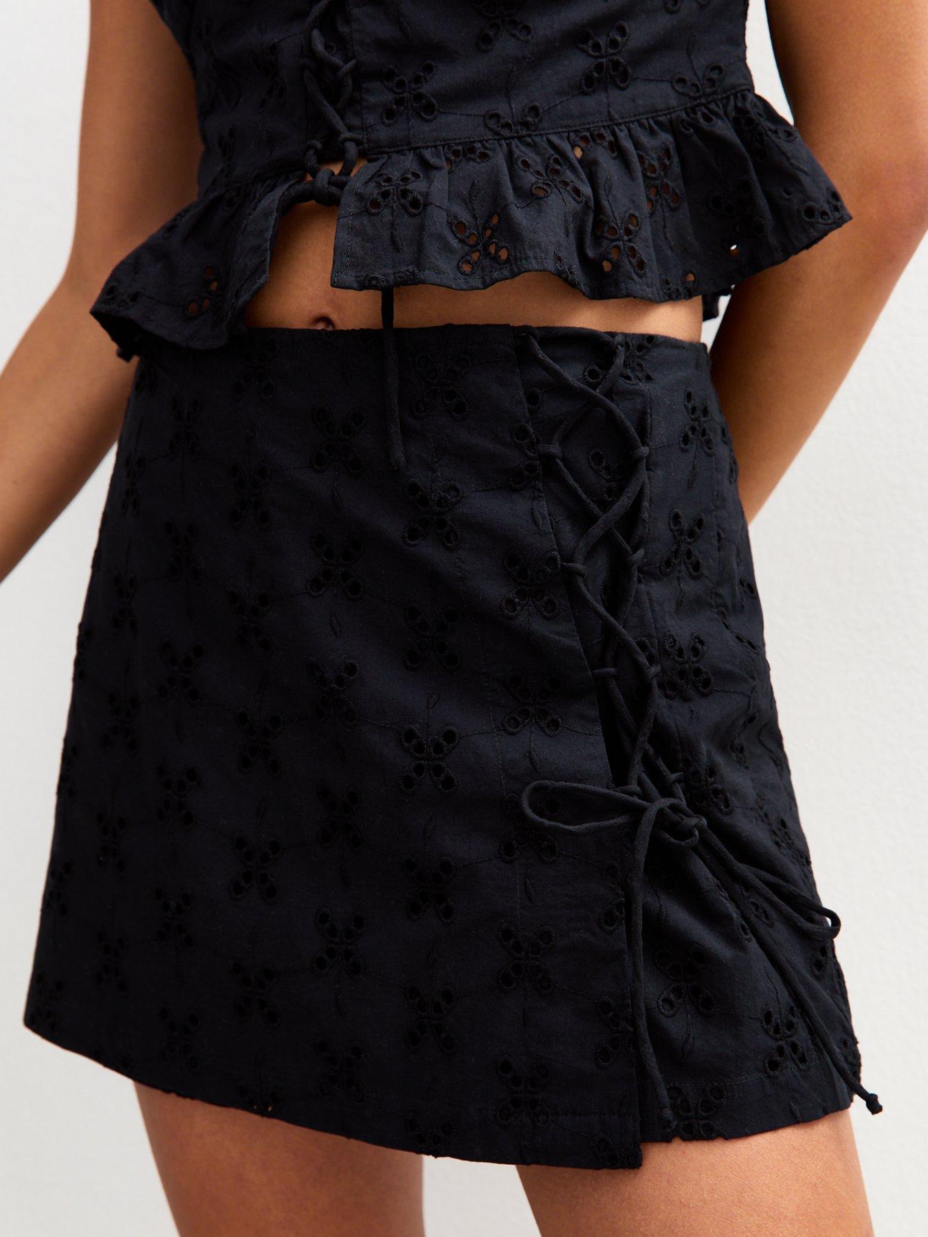 New Look Floral Embroidered Tie Up Trim Skort - Black | Very
