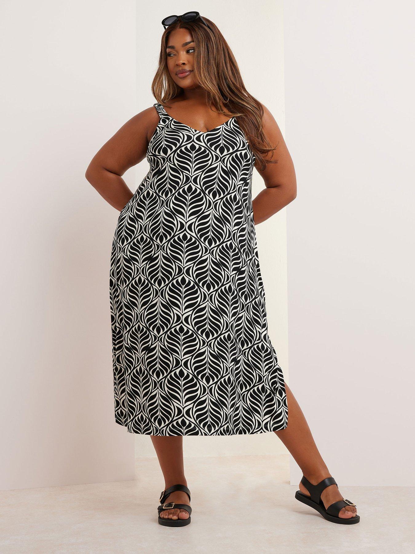 Yours Curve Throw On Beach Dress - Black | Very