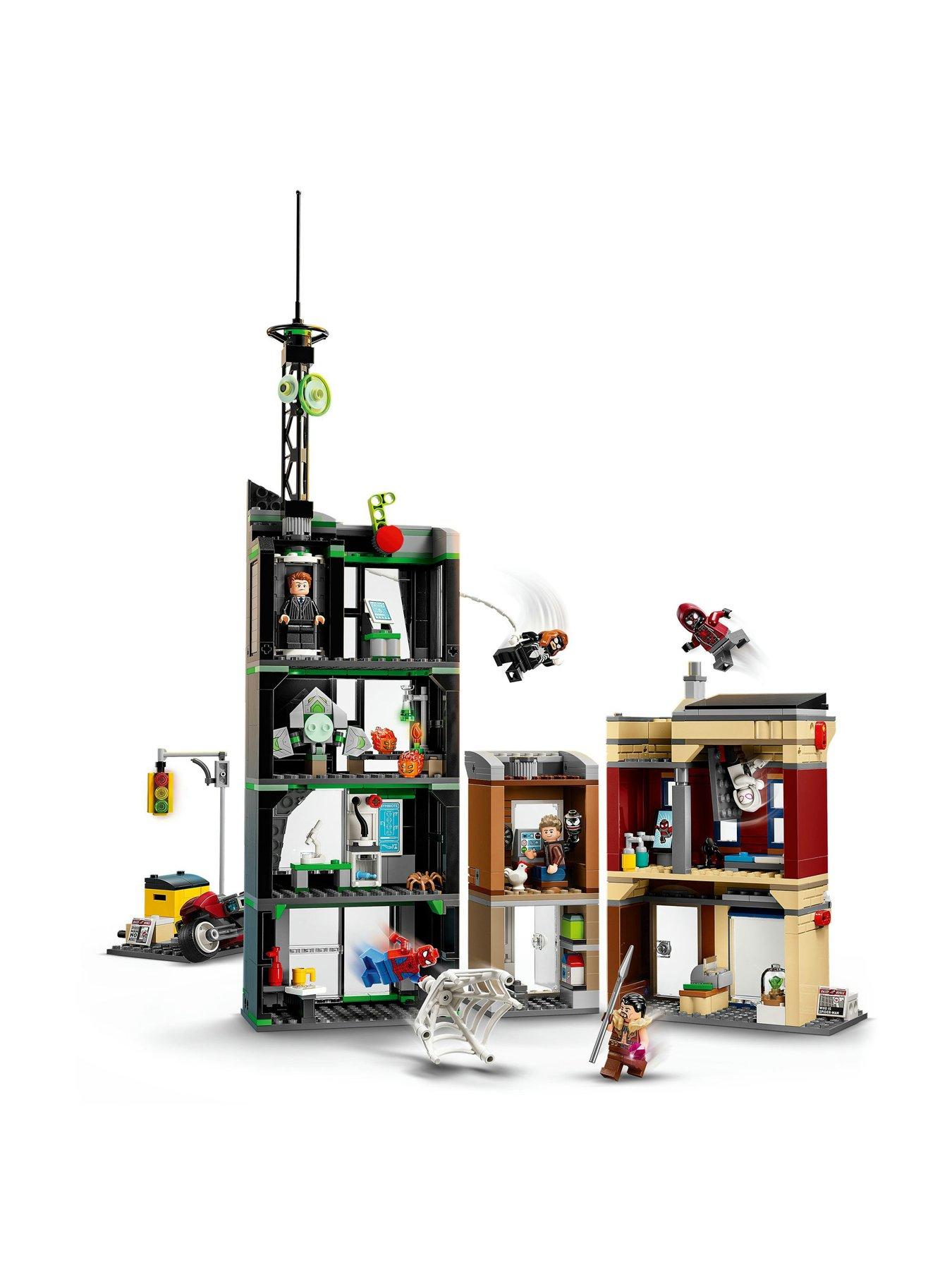 LEGO Marvel Spider-Man vs. Oscorp Set 76324 | Very