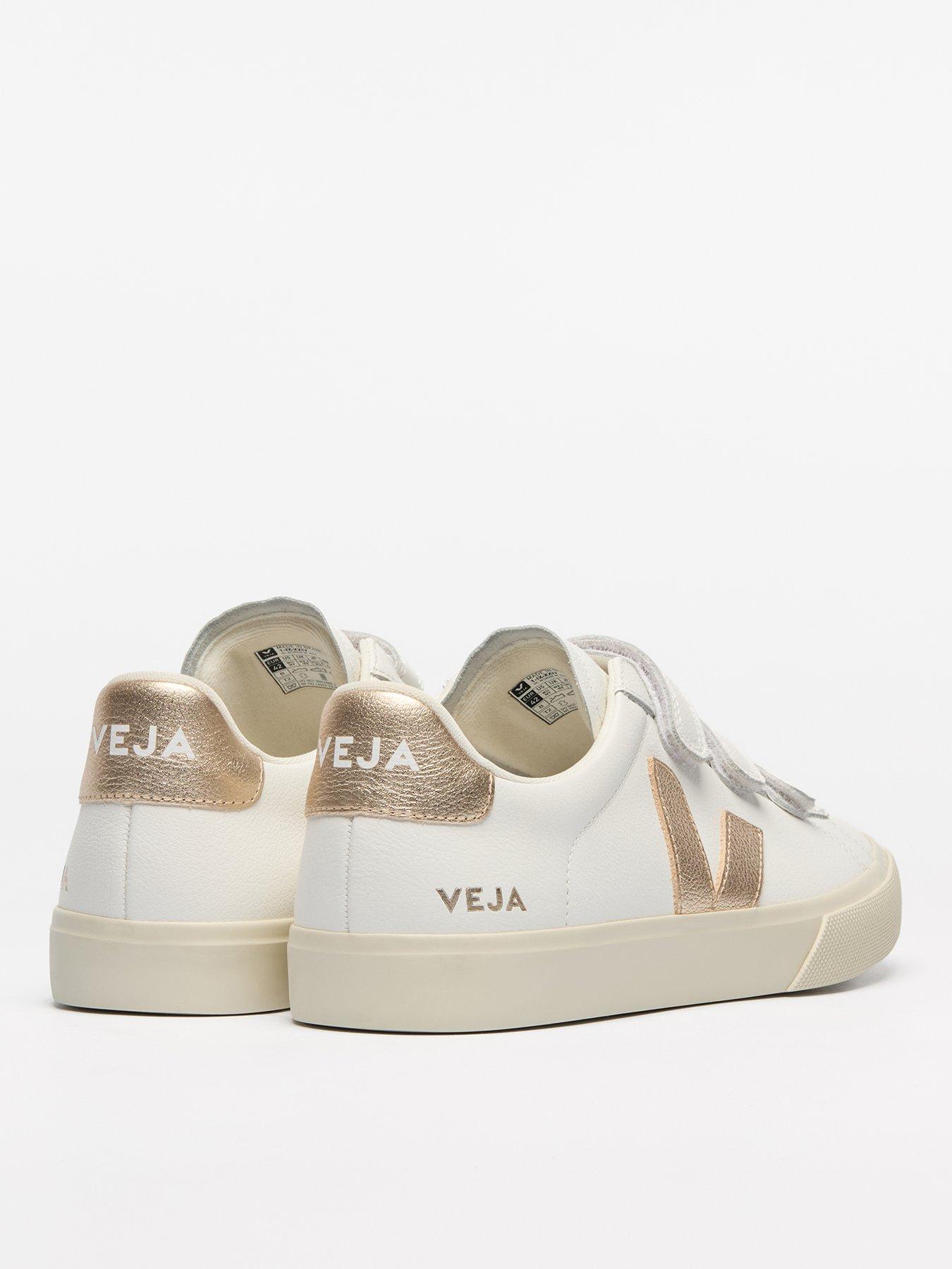 Veja Womens Recife Logo Leather Trainer - White | Very