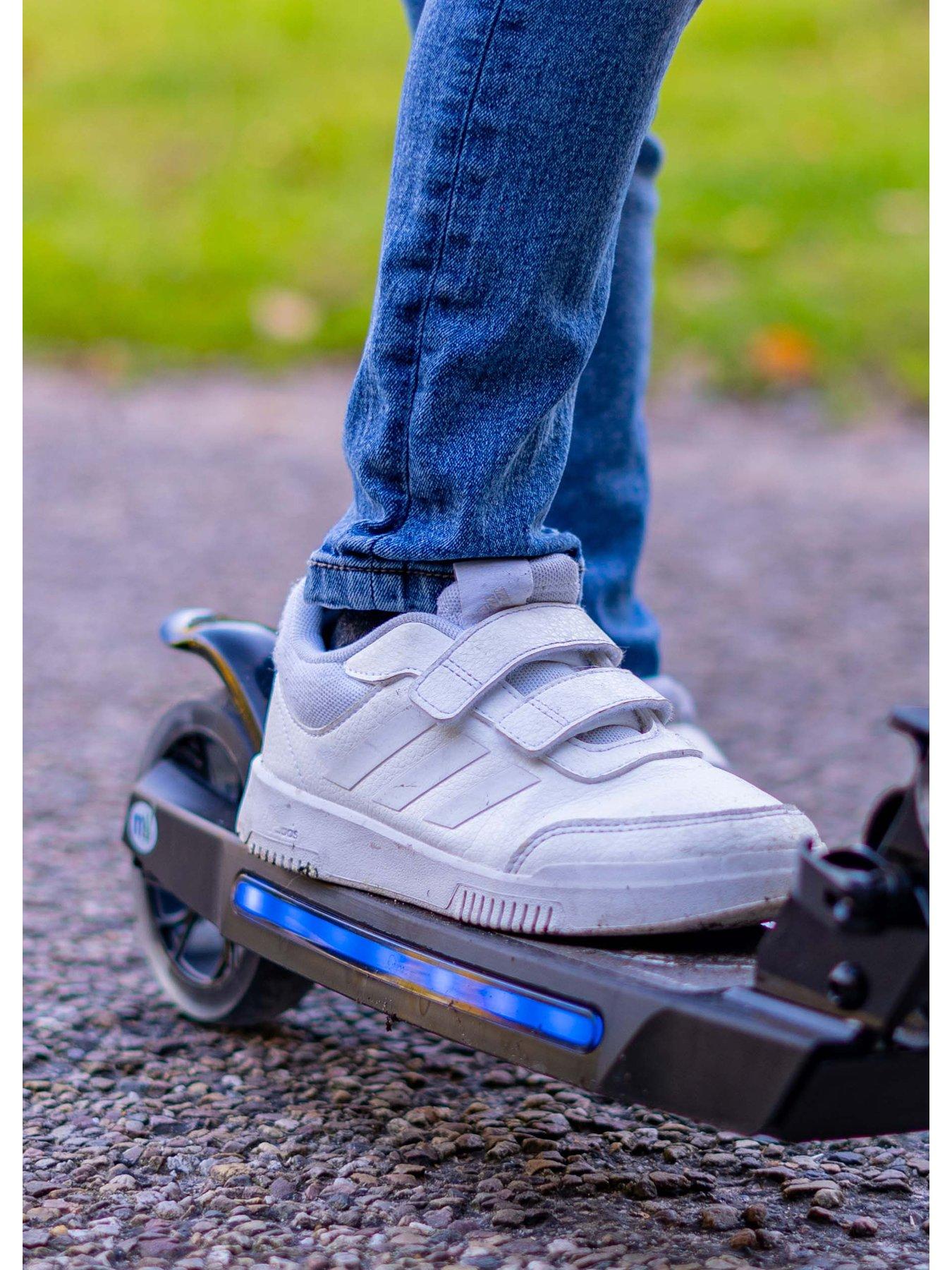 Star Wars Jedi Lightsaber Folding Inline Scooter | Very