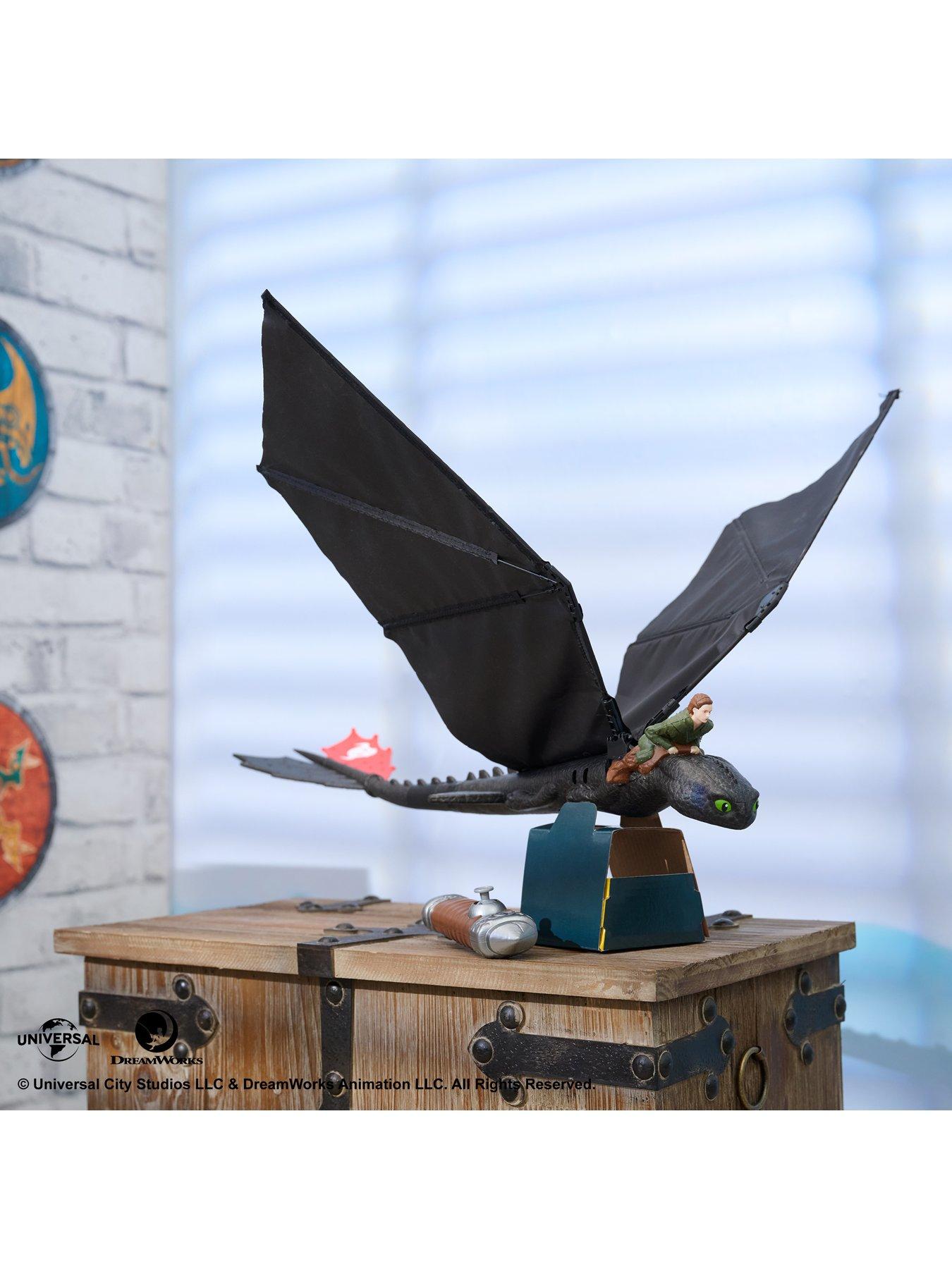 How to Train Your Dragon Real Flying Toothless Dragon | Very