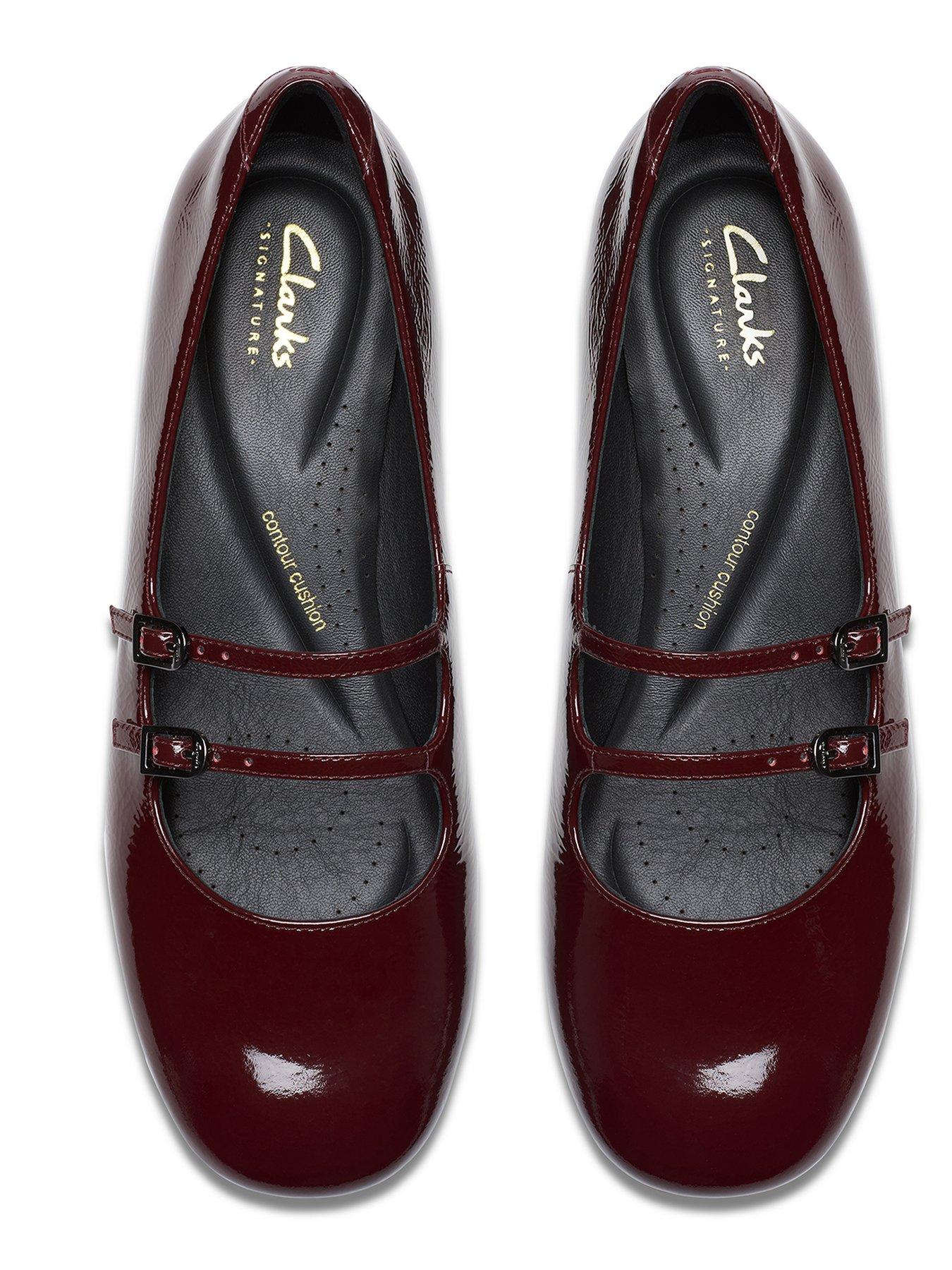 Clarks Daiss30 Shine Shoes - Red | Very