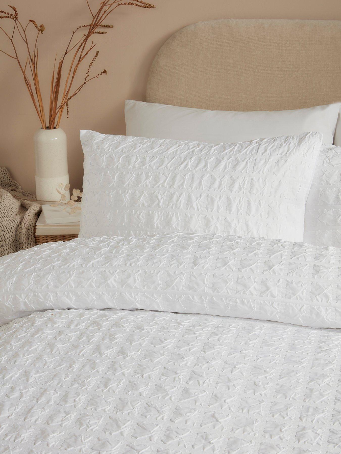 Serene Embossed Grid -textured Double Duvet Cover Set | Very