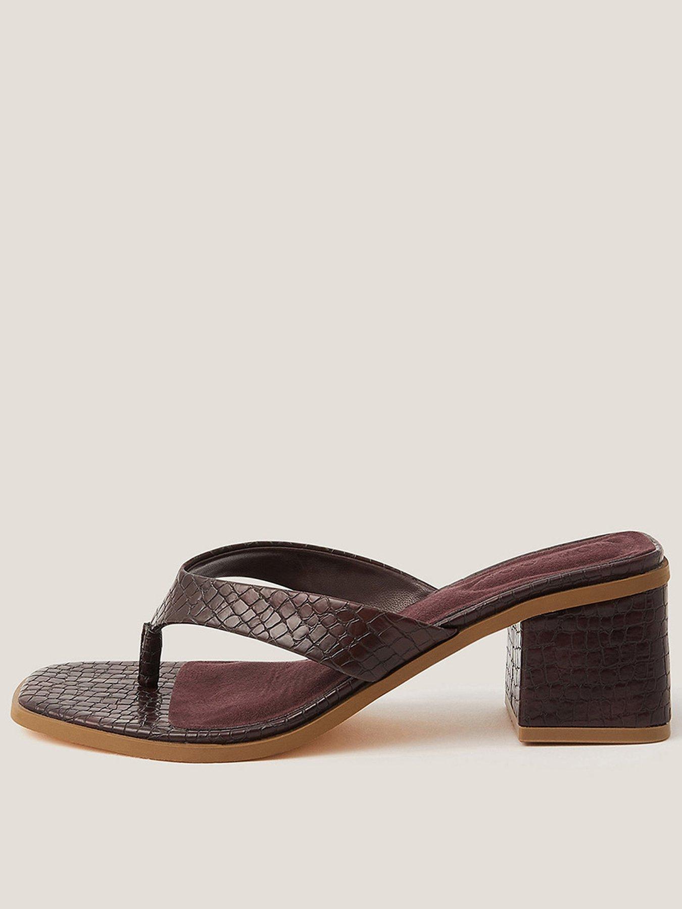 Monsoon Tilly Toe Post Mule - Burgundy | Very