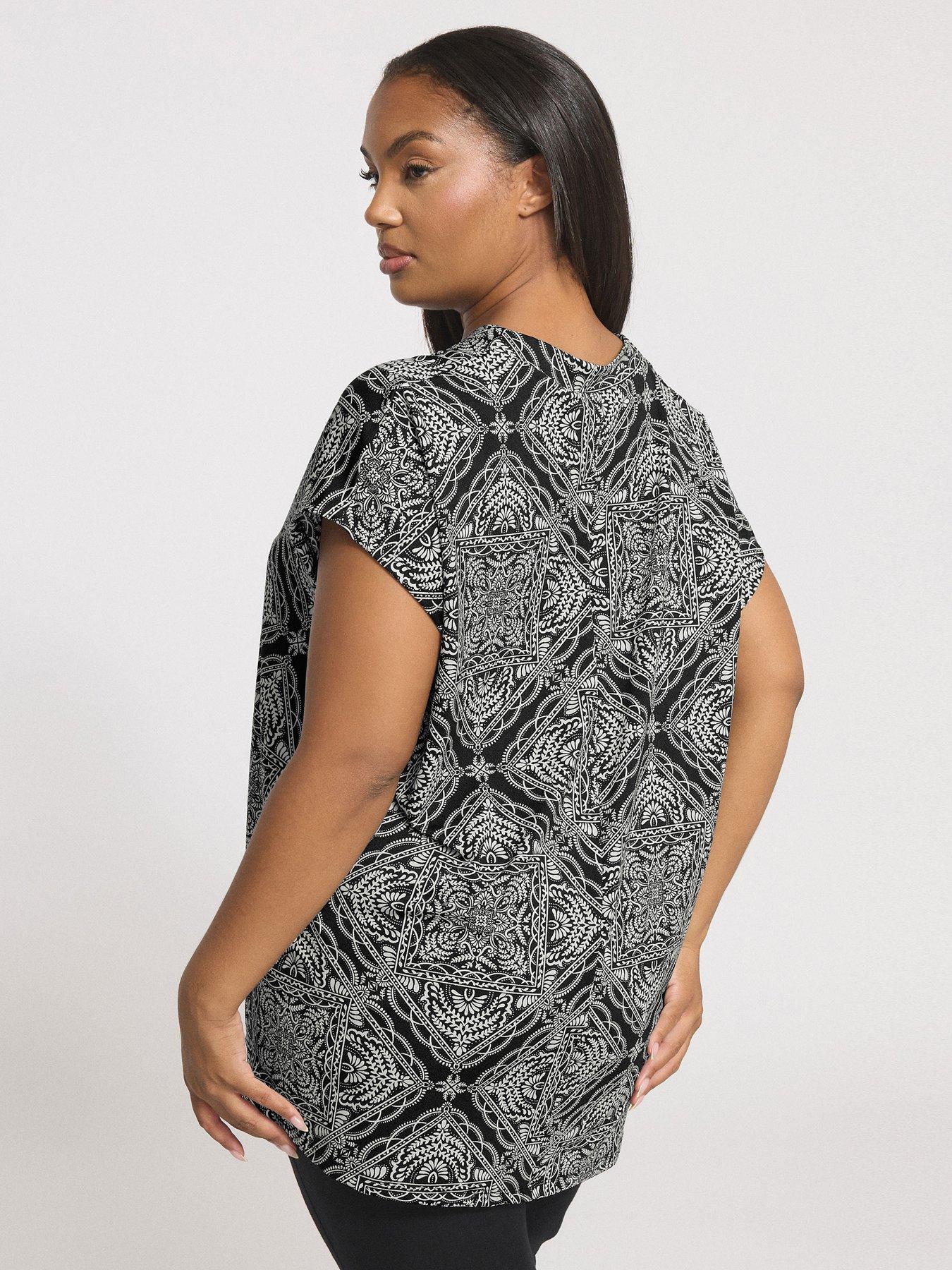Yours Curve Crepe Pleat Front Top - Black | Very