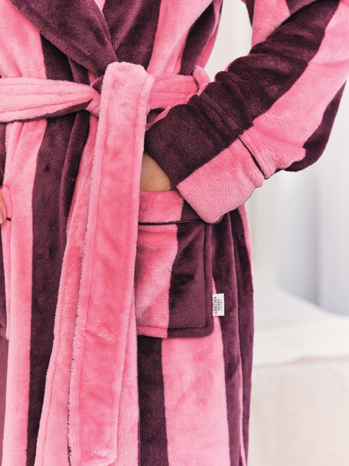 CHELSEA PEERS Shaul Maxi Dressing Gown In Sealskin Fleece - Pink | Very