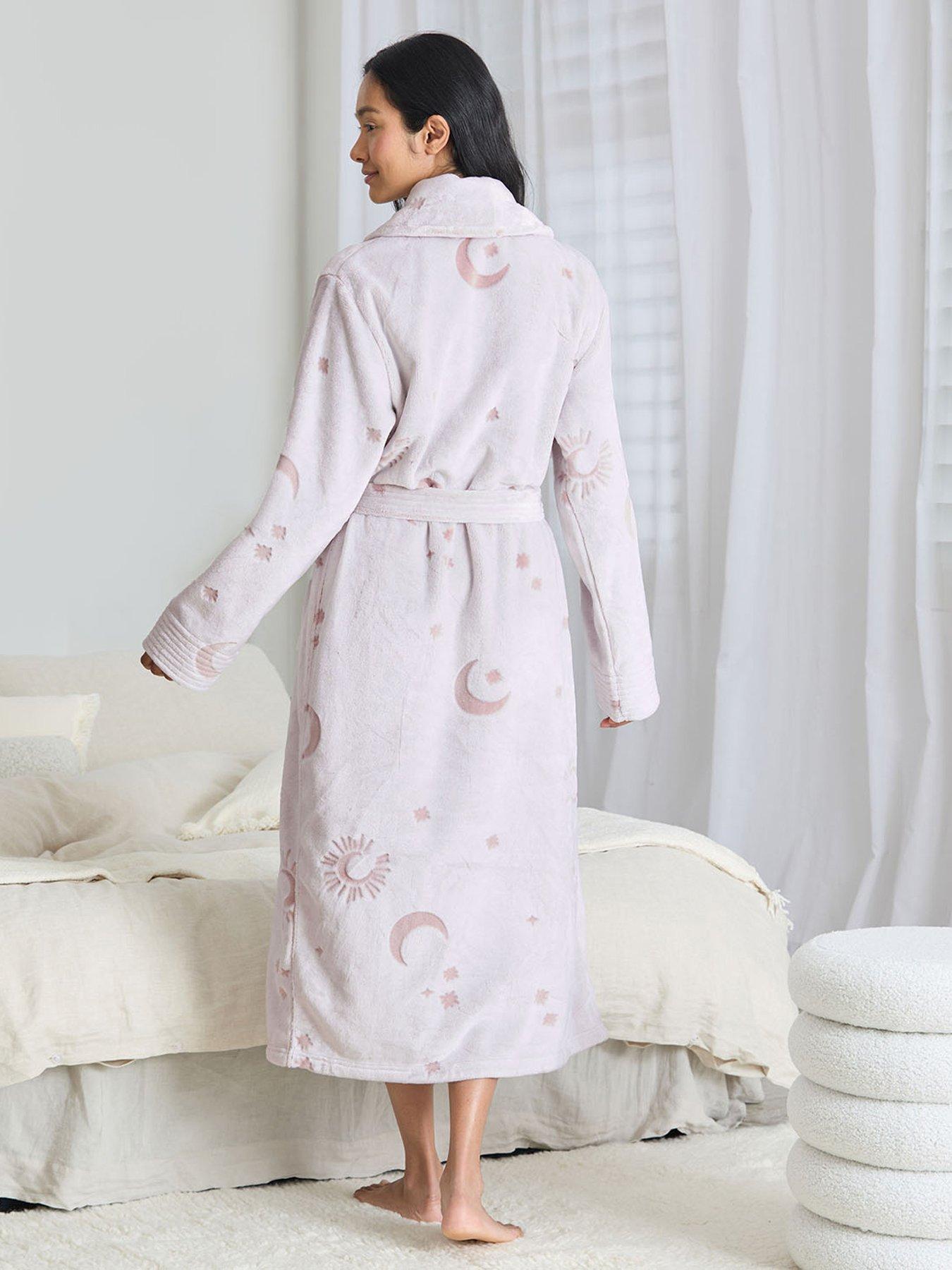 CHELSEA PEERS Shaul Maxi Dressing Gown In Burnout Fleece - Beige | Very