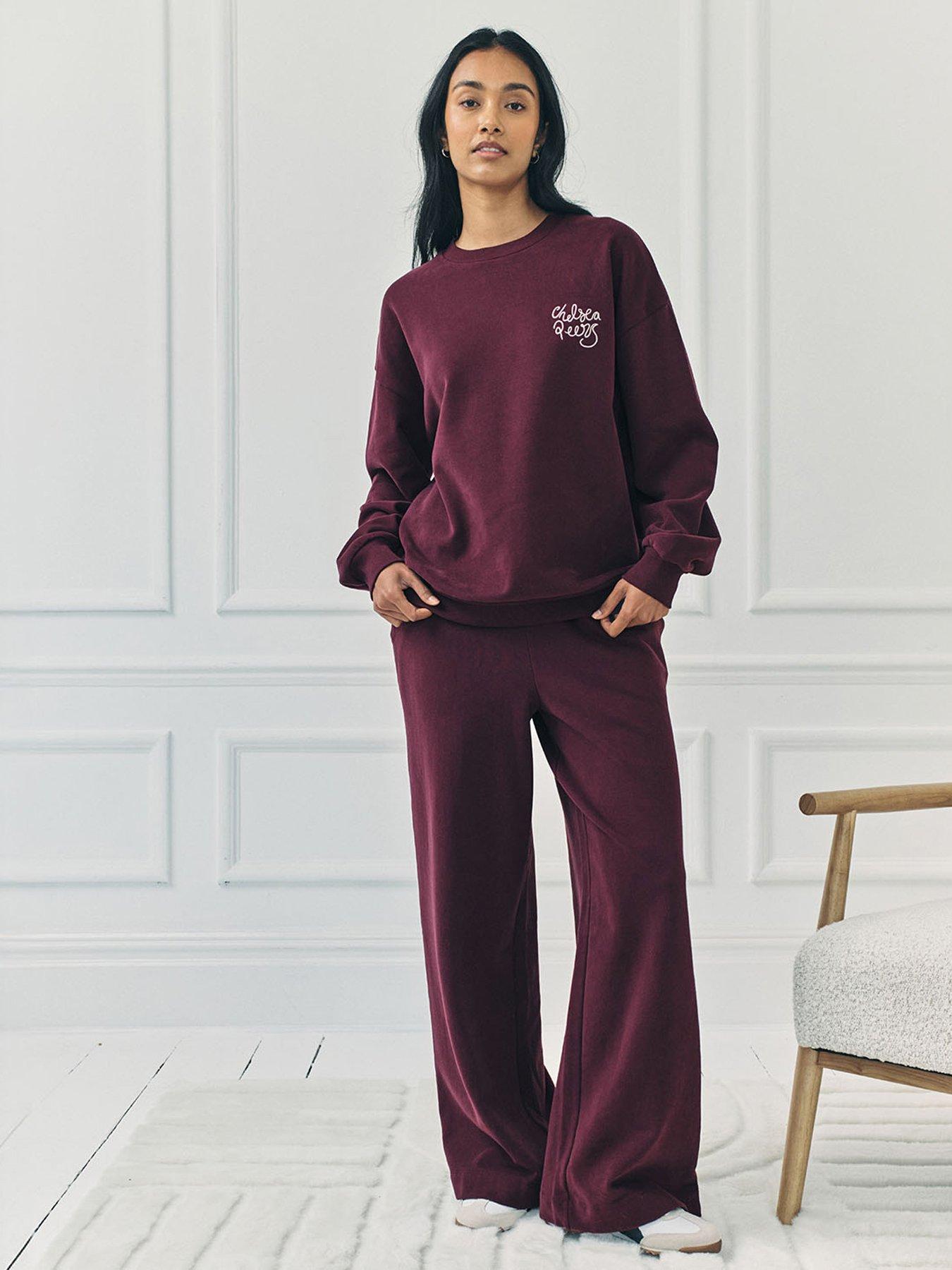 CHELSEA PEERS Branded Crew Sweatshirt - Burgundy | Very