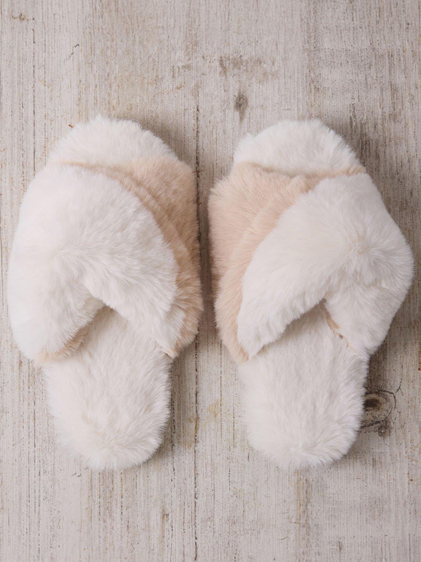 CHELSEA PEERS Womens Faux Fur Cross Over Slippers - Multi | Very