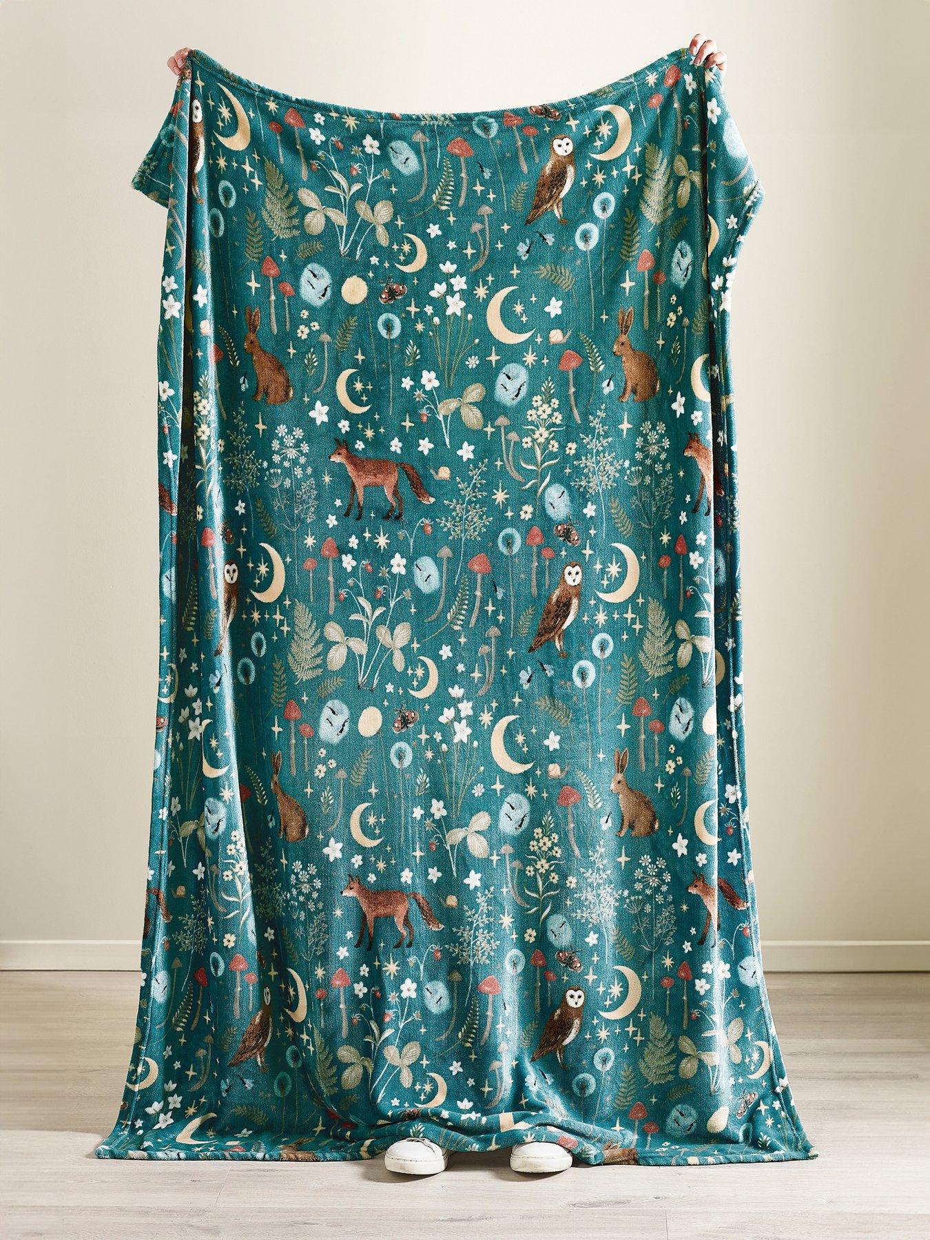 Catherine Lansfield Enchanted Twilight Throw- 130x170cm | Very