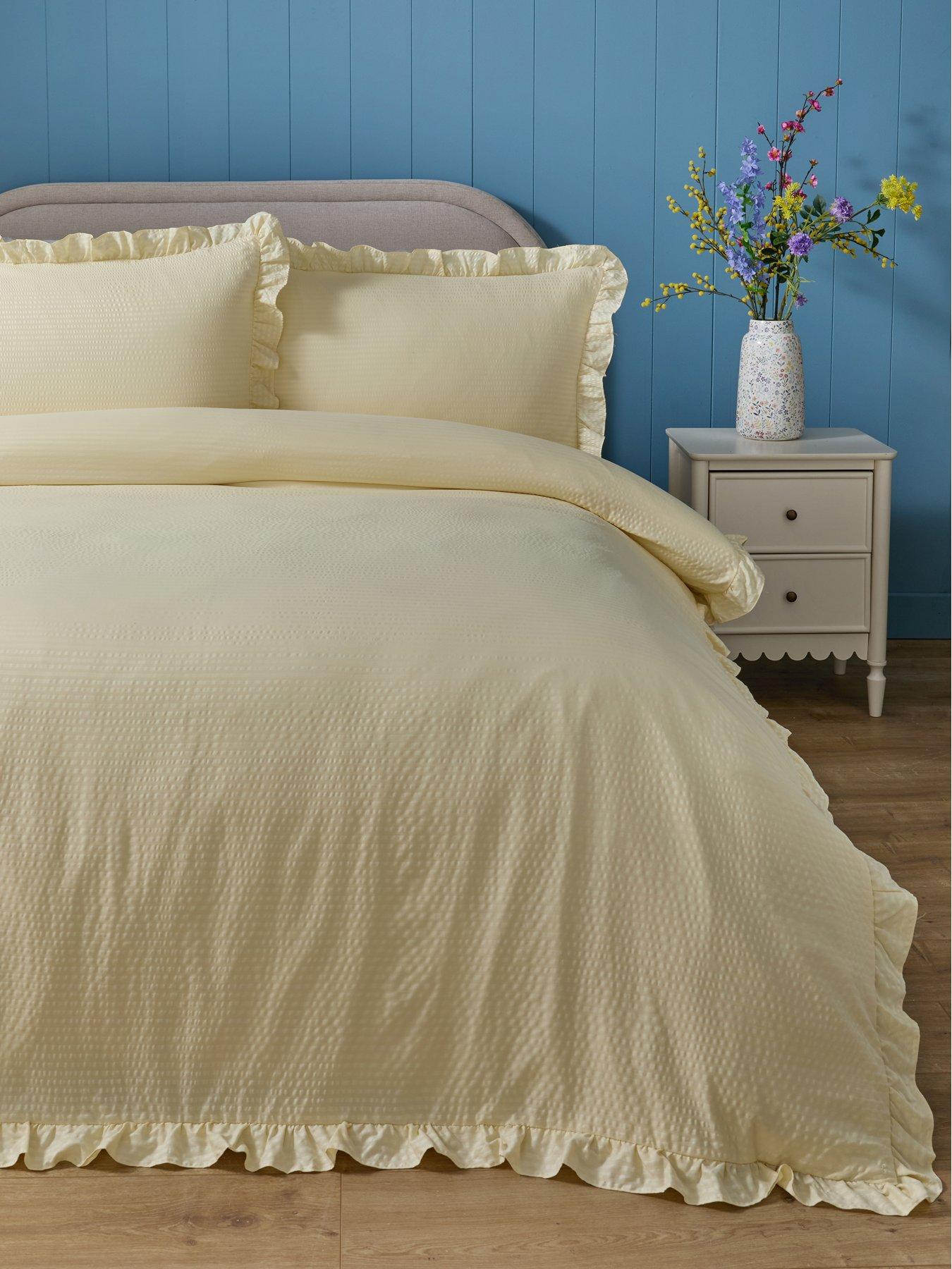 The Very Collection Super Soft Seersucker Stripe Duvet Set With Frill ...