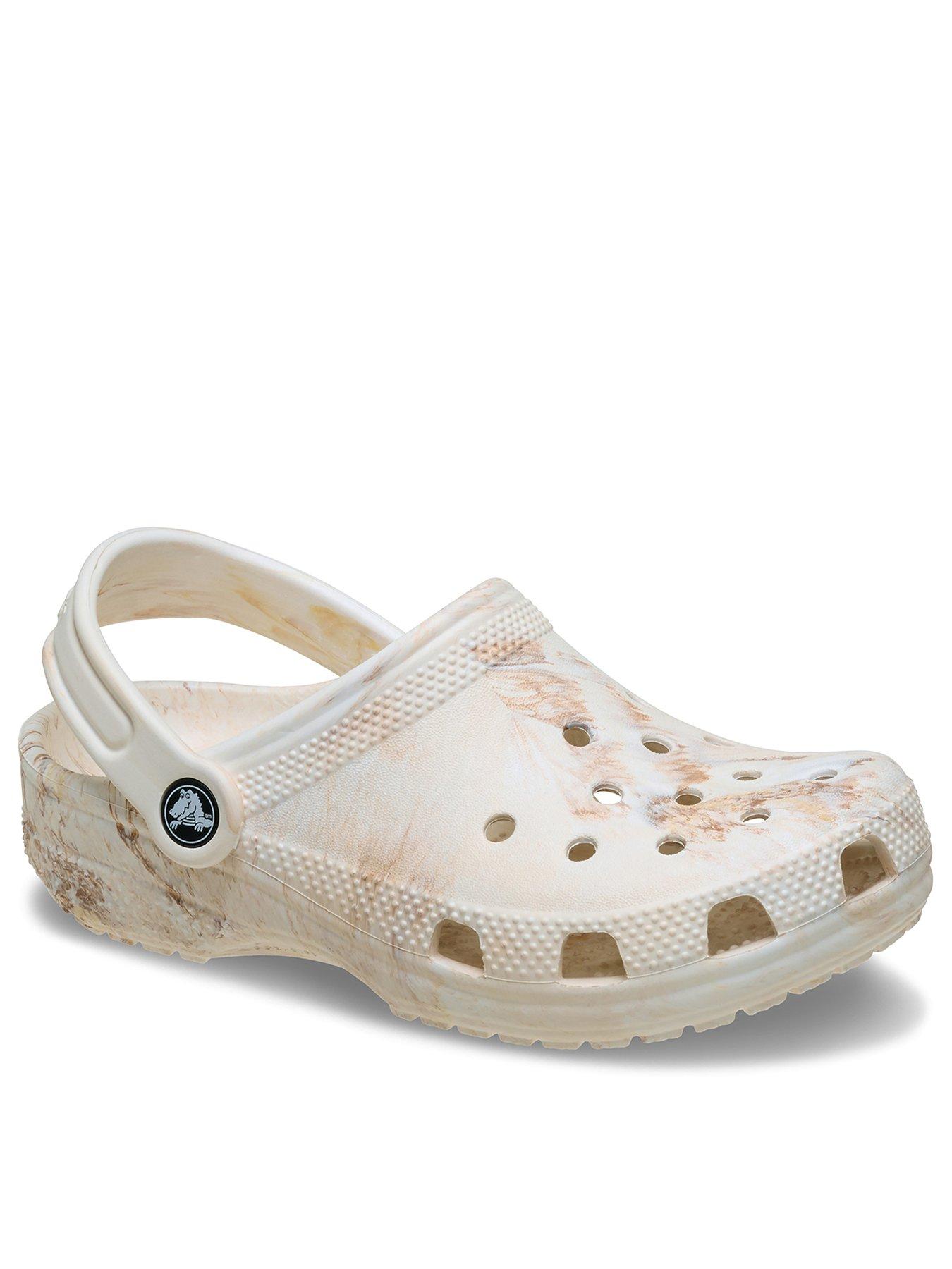 Crocs Classic Watercolor Marbled Clog K - Brown | Very