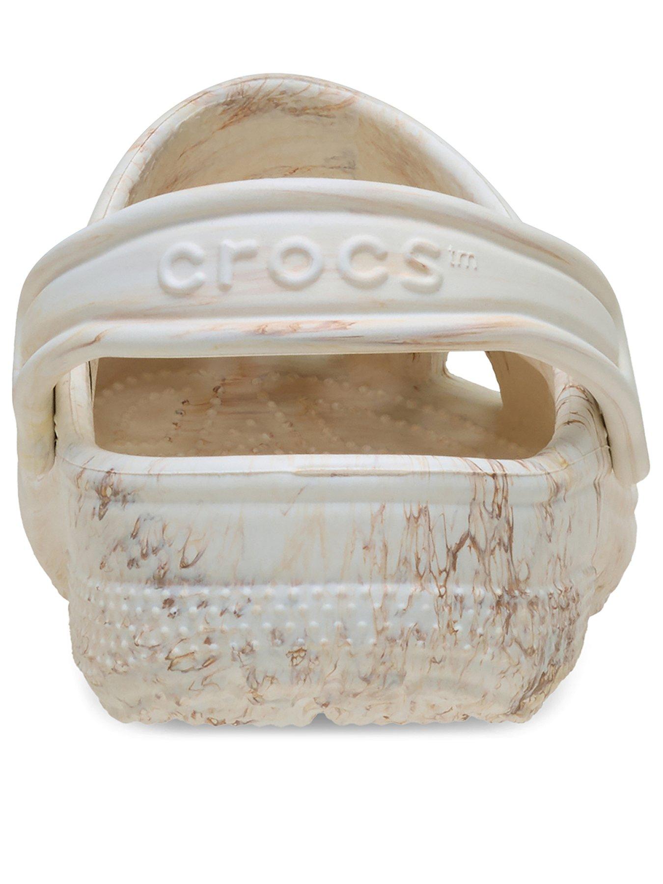Crocs Classic Watercolor Marbled Clog K - Brown | Very