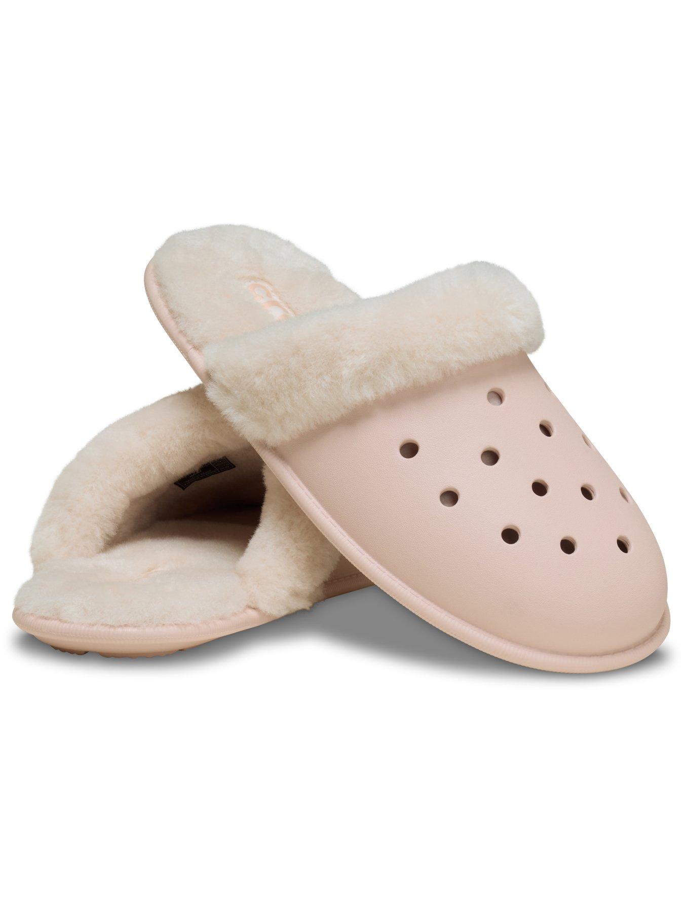 Crocs Classic Fuzz Scuff - Quartz Pink | Very