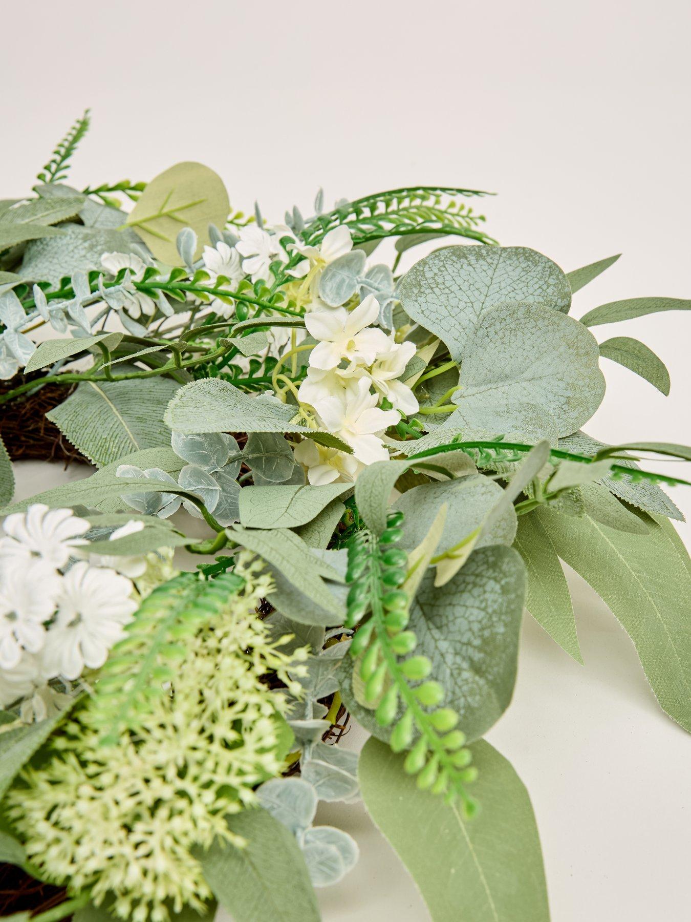 The Very Collection 60cm Daisy Wreath | Very
