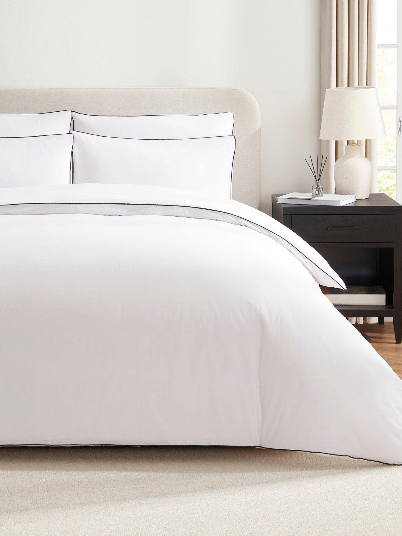 Dusk Cambridge Piped Edge Duvet Cover - White/Black | Very
