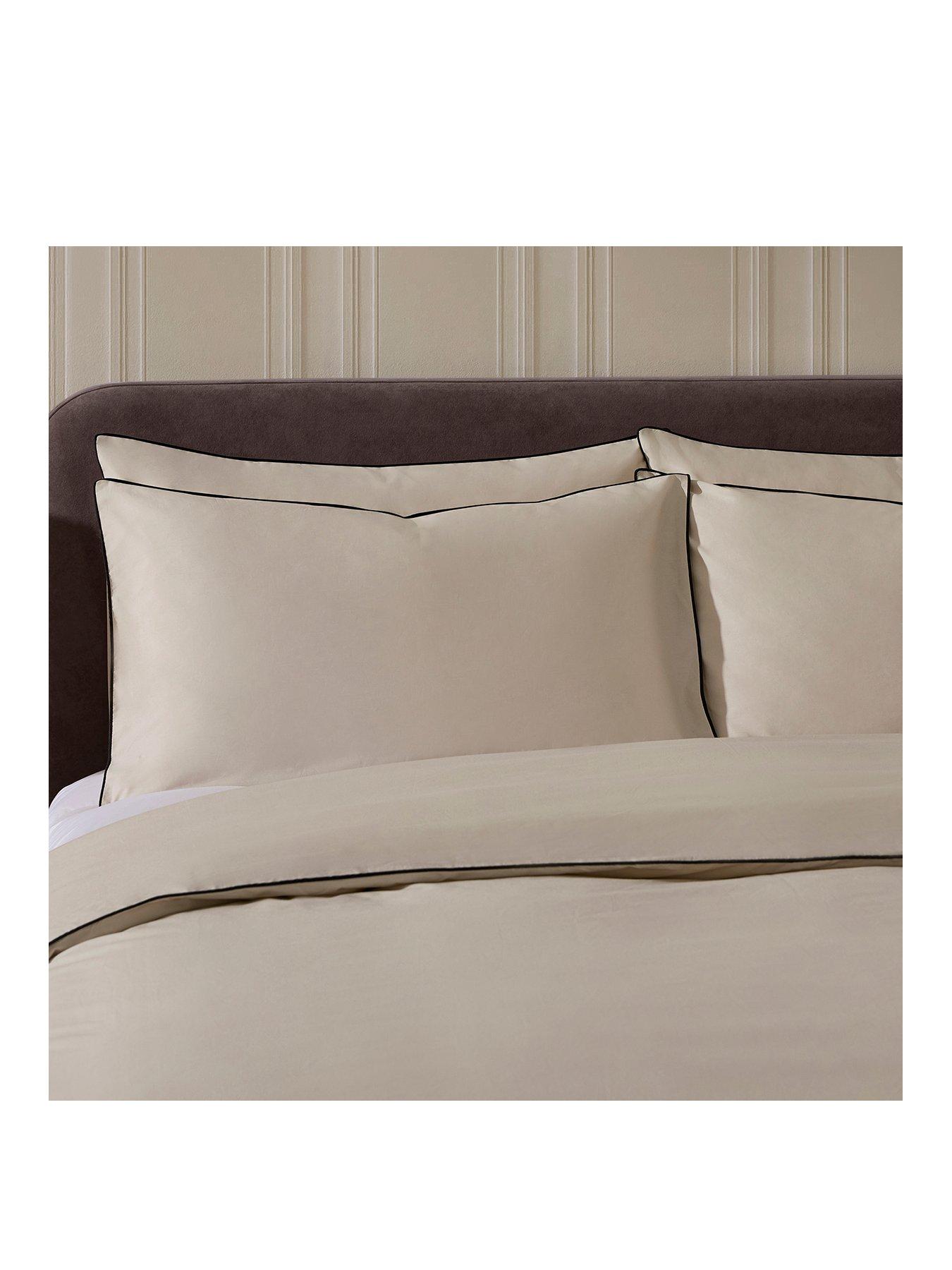 Dusk Cambridge Piped Edge Duvet Cover - Natural/Black | Very