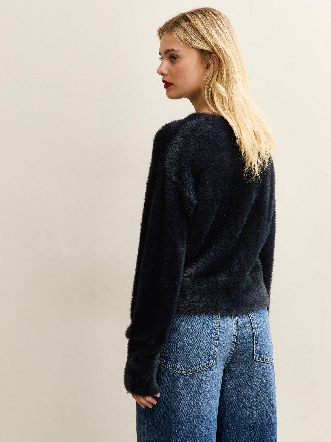 New Look Xmas Mistletoe Fluffy Jumper - Black | Very