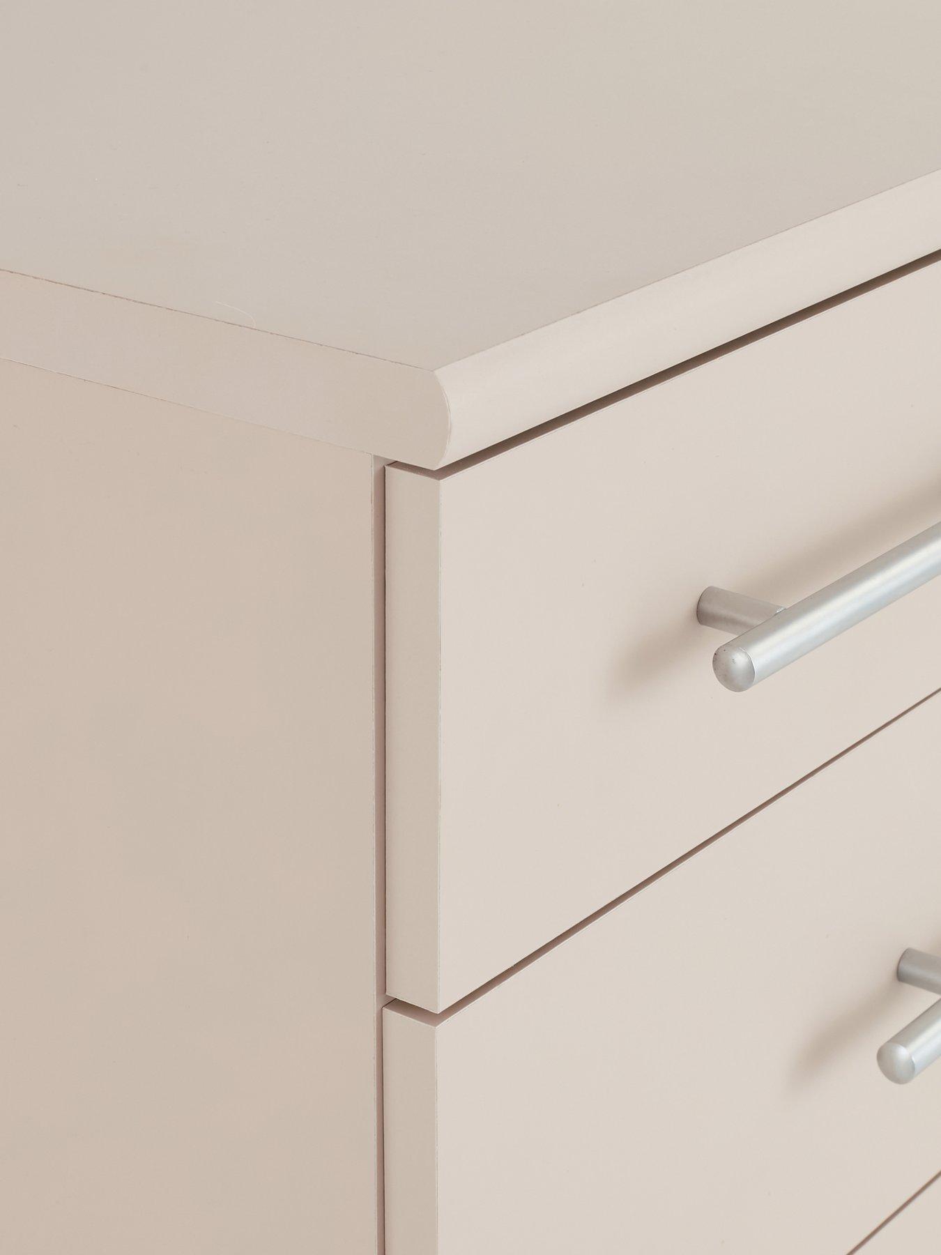 The Very Collection Prague Graduated 4 + 2 Drawer Chest - Oatmeal - FSC ...