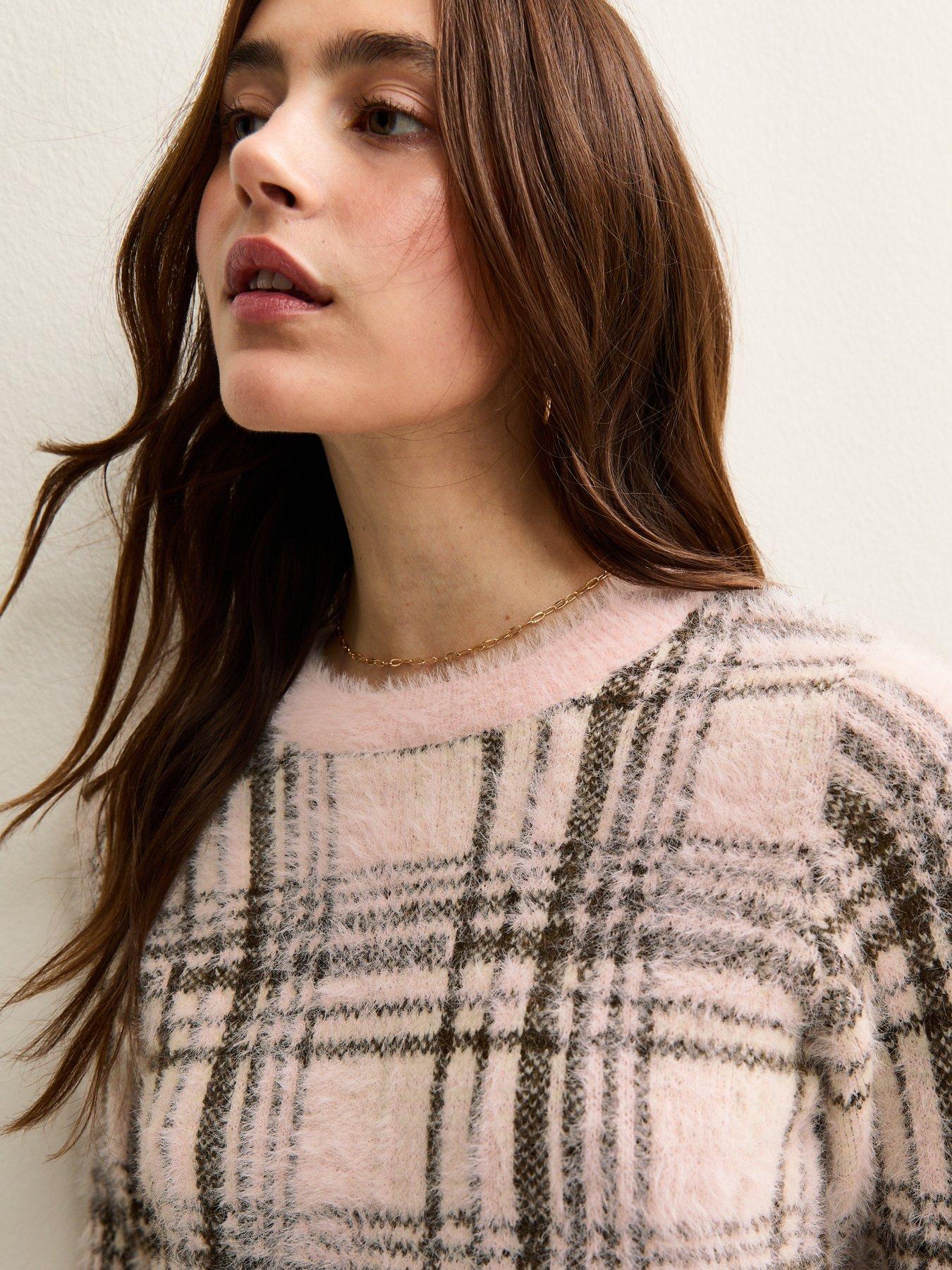 New Look Fluffy Check Jumper - Pink | Very