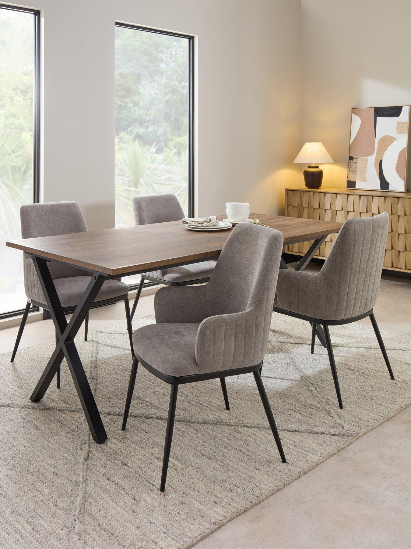 The Very Collection Harlem 180cm Mid Oak Dining Table & 4 Nina Light ...