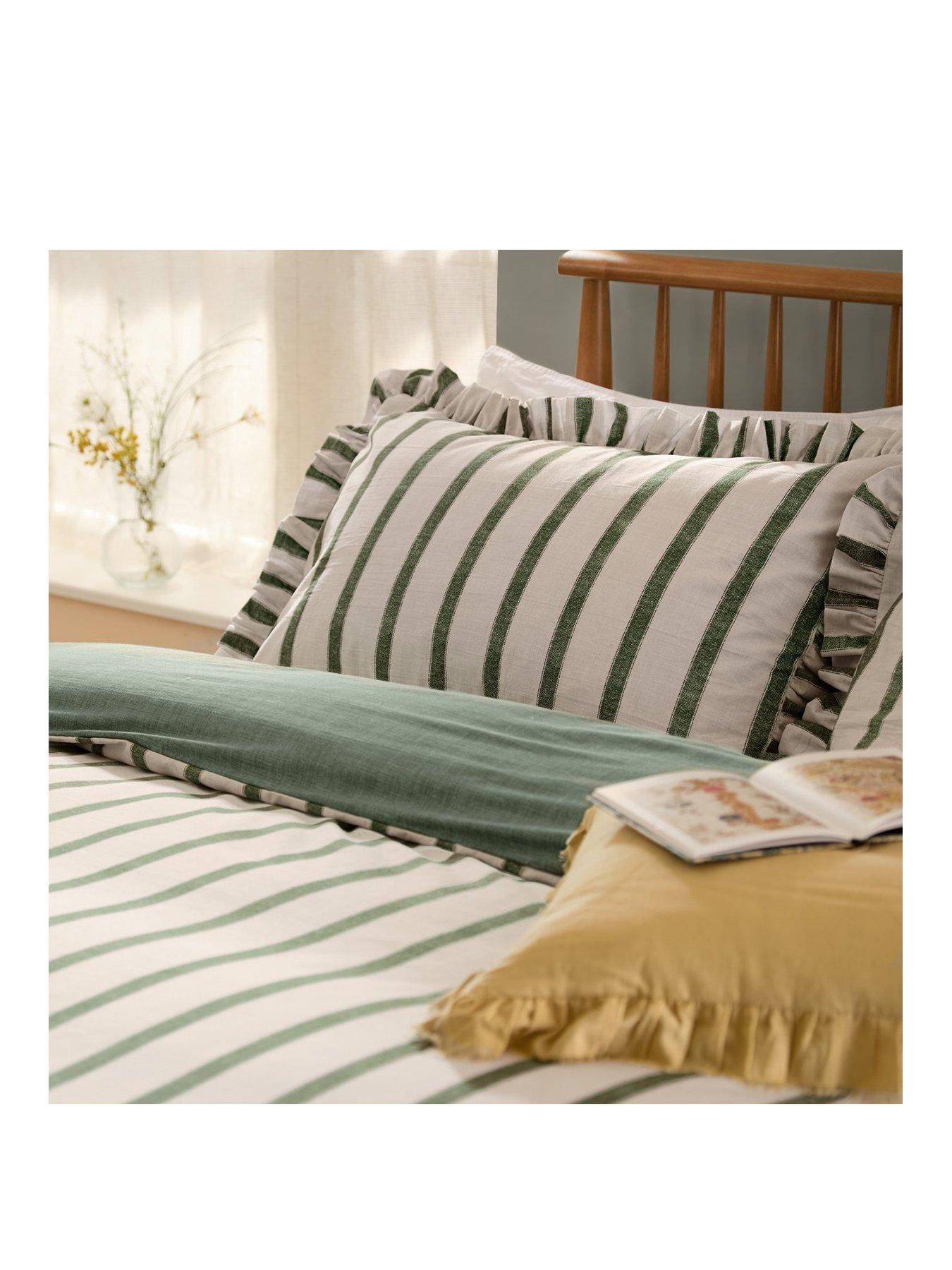 Wylder Connie Duvet Set Moss | Very