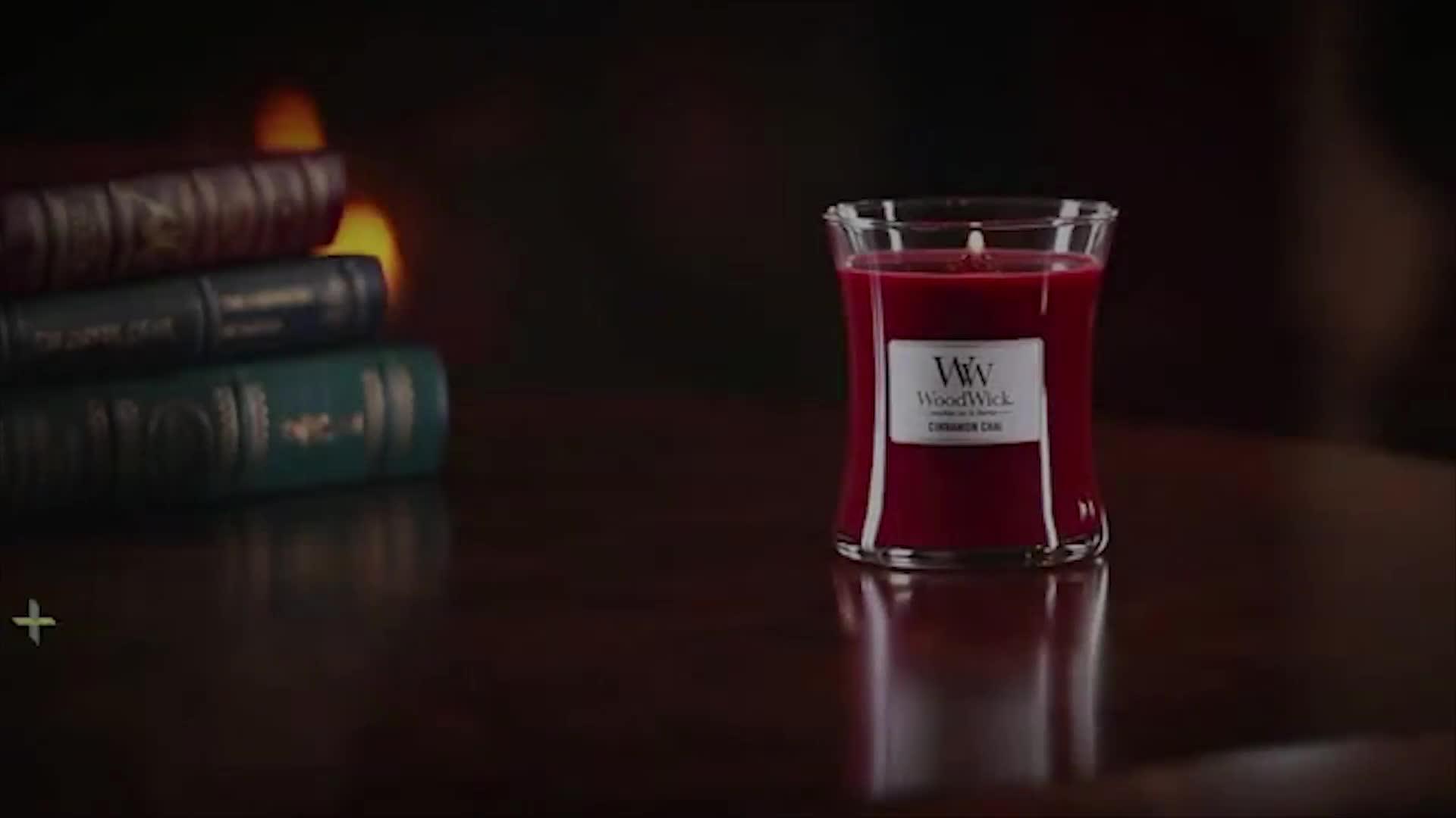WoodWick Large Hourglass Candle – Black Cherry | Very